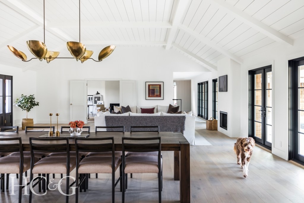 Tour the Cool Montauk Ranch of Interior Designer Brooke Abrams ...