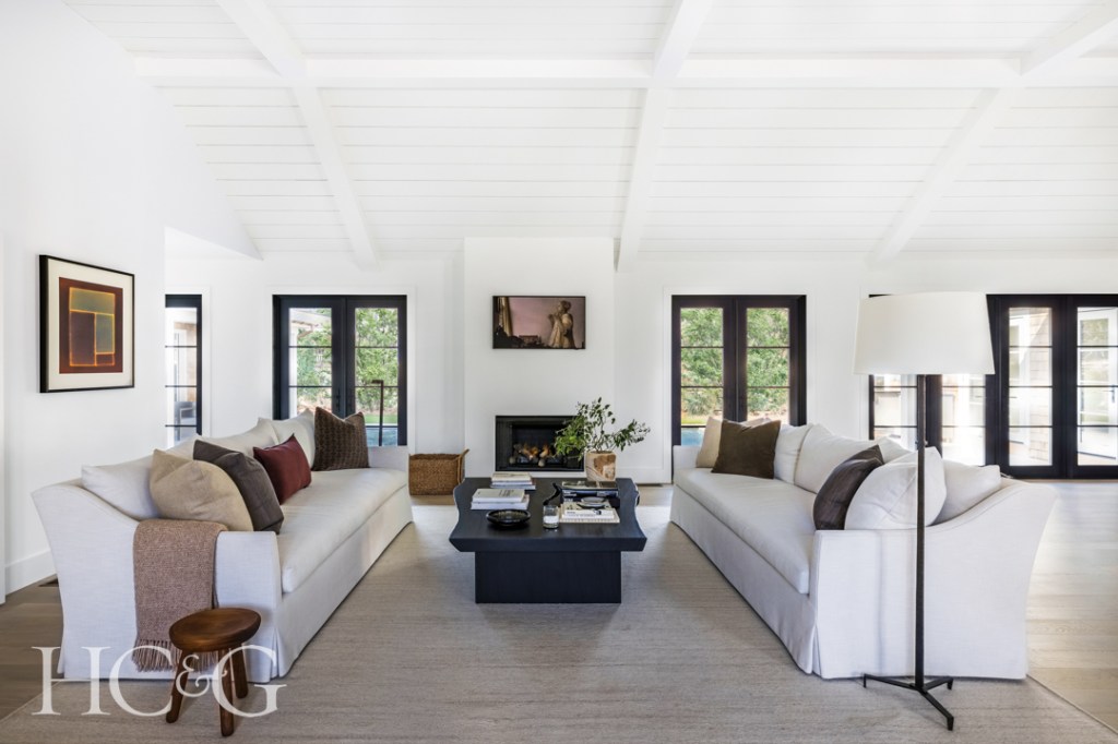 Tour the Cool Montauk Ranch of Interior Designer Brooke Abrams ...